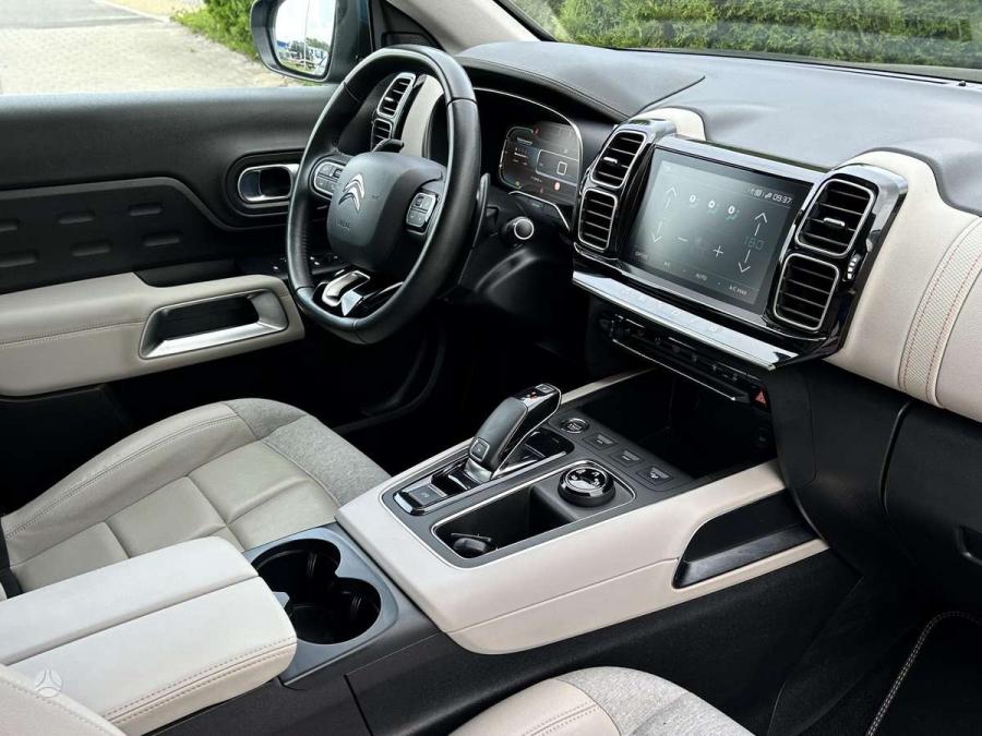 Зеленый Ситроен C5 Aircross 2020 в Кретинга, объемом двигателя 1.20 л и пробегом 111 тыс. км за 11900 €, фото 19 на AUTOMOTO.COM.LV