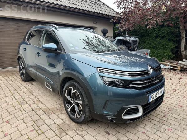 Zaļš Citroen C5 Aircross 2020 Ogre, ar dzinēja tilpumu 1.20 L un nobraukumu 126 tūkst. km par 13150 €, foto 3 vietnē AUTOMOTO.COM.LV