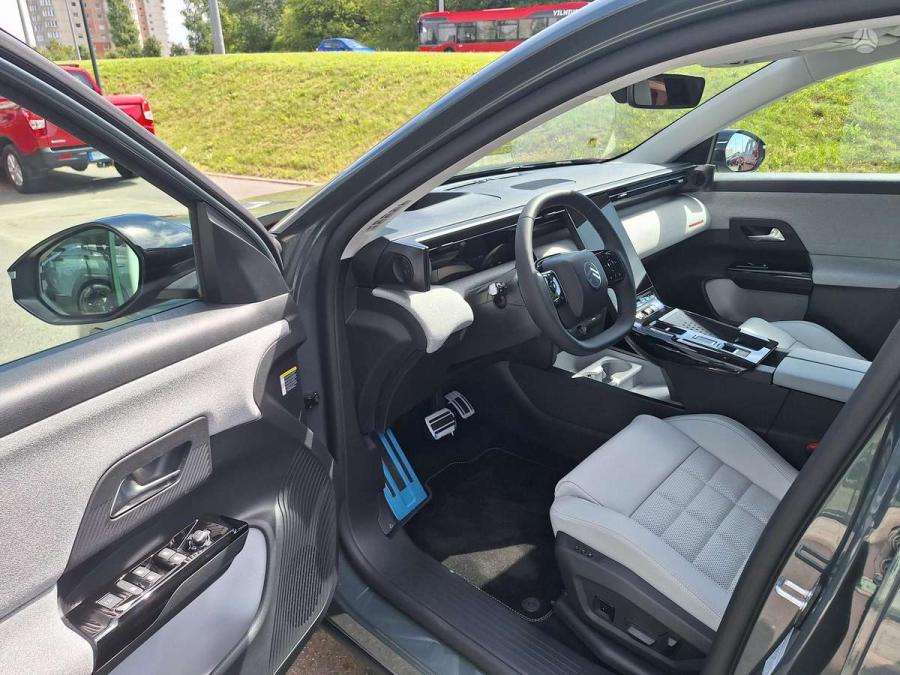 Zaļš Citroen C5 Aircross 2026 Viļņa, ar dzinēja tilpumu 1.20 L un nobraukumu 4 tūkst. km par 34990 €, foto 9 vietnē AUTOMOTO.COM.LV