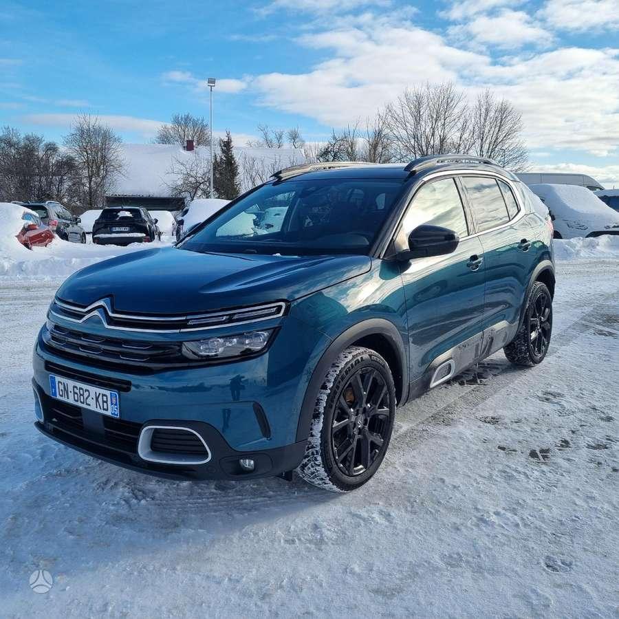 Зеленый Ситроен C5 Aircross 2019 в Таураге, объемом двигателя 1.20 л и пробегом 87 тыс. км за 10950 €, фото 1 на AUTOMOTO.COM.LV