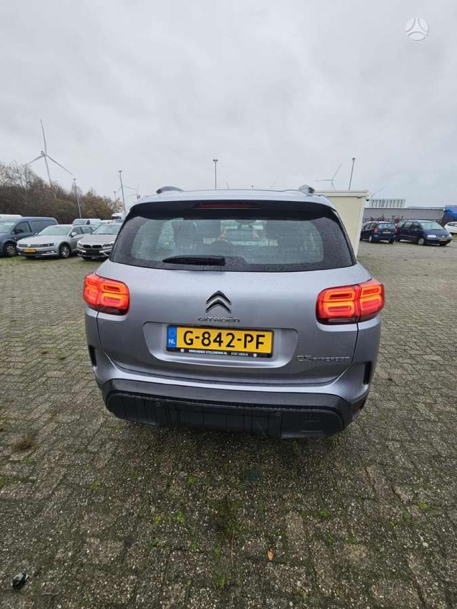 Grey Citroen C5 Aircross 2019 in Kaunas, with an engine capacity of 1.50 L and mileage of 256 thousand km for 8750 €, photo 9 on AUTOMOTO.COM.LV