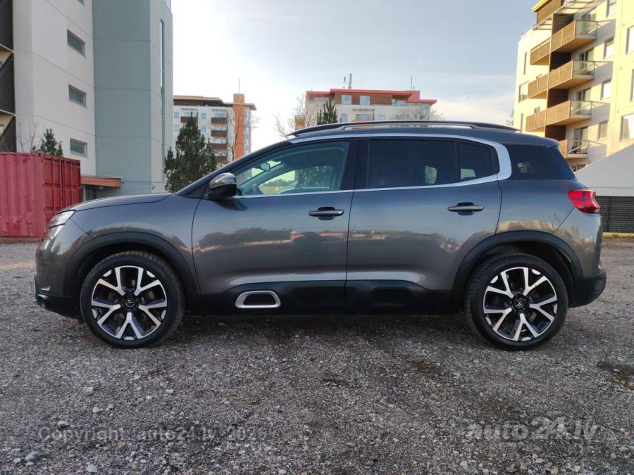 Grey Citroen C5 Aircross 2019 in Tallinn, with an engine capacity of 1.50 L and mileage of 170 thousand km for 11999 €, photo 3 on AUTOMOTO.COM.LV