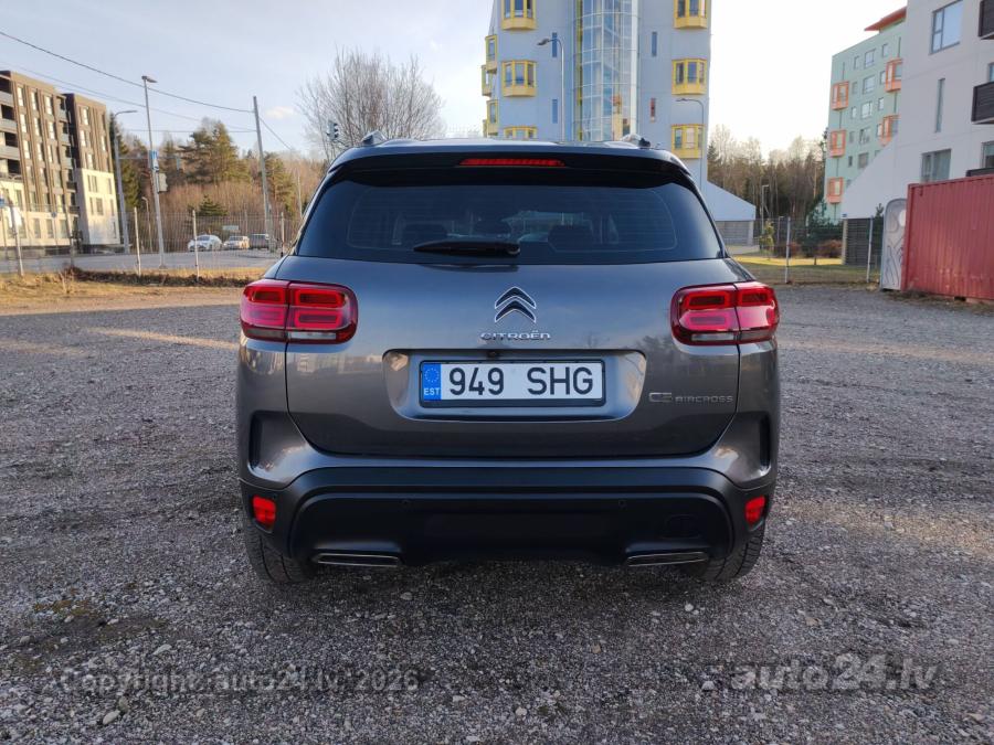 Grey Citroen C5 Aircross 2019 in Tallinn, with an engine capacity of 1.50 L and mileage of 170 thousand km for 11999 €, photo 4 on AUTOMOTO.COM.LV