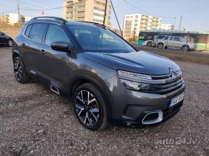 Grey Citroen C5 Aircross 2019 in Tallinn, with an engine capacity of 1.50 L and mileage of 170 thousand km for 11999 €, photo 7 on AUTOMOTO.COM.LV