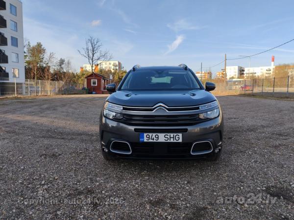 Серый Ситроен C5 Aircross 2019 в Таллин, объемом двигателя 1.50 л и пробегом 170 тыс. км за 11999 €, фото 7 на AUTOMOTO.COM.LV