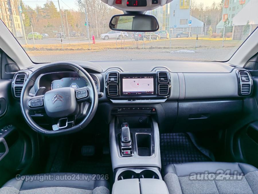 Grey Citroen C5 Aircross 2019 in Tallinn, with an engine capacity of 1.50 L and mileage of 170 thousand km for 11999 €, photo 13 on AUTOMOTO.COM.LV
