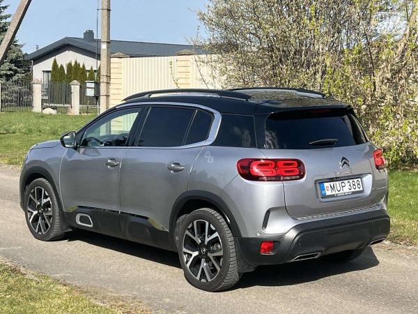 Pelēks Citroen C5 Aircross 2019 Kėdainiai, ar dzinēja tilpumu 2.00 L un nobraukumu 215 tūkst. km par 14800 €, foto 4 vietnē AUTOMOTO.COM.LV