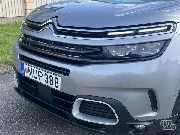 Pelēks Citroen C5 Aircross 2019 Kėdainiai, ar dzinēja tilpumu 2.00 L un nobraukumu 215 tūkst. km par 14800 €, foto 6 vietnē AUTOMOTO.COM.LV