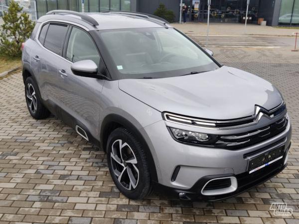 Серый Ситроен C5 Aircross 2019 в Шяуляй, объемом двигателя 1.50 л и пробегом 200 тыс. км за 12600 €, фото 2 на AUTOMOTO.COM.LV