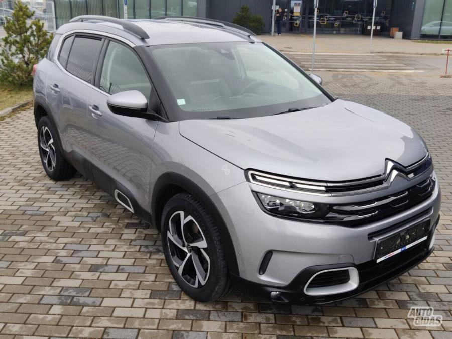 Pelēks Citroen C5 Aircross 2019 Šauļi, ar dzinēja tilpumu 1.50 L un nobraukumu 200 tūkst. km par 12600 €, foto 3 vietnē AUTOMOTO.COM.LV