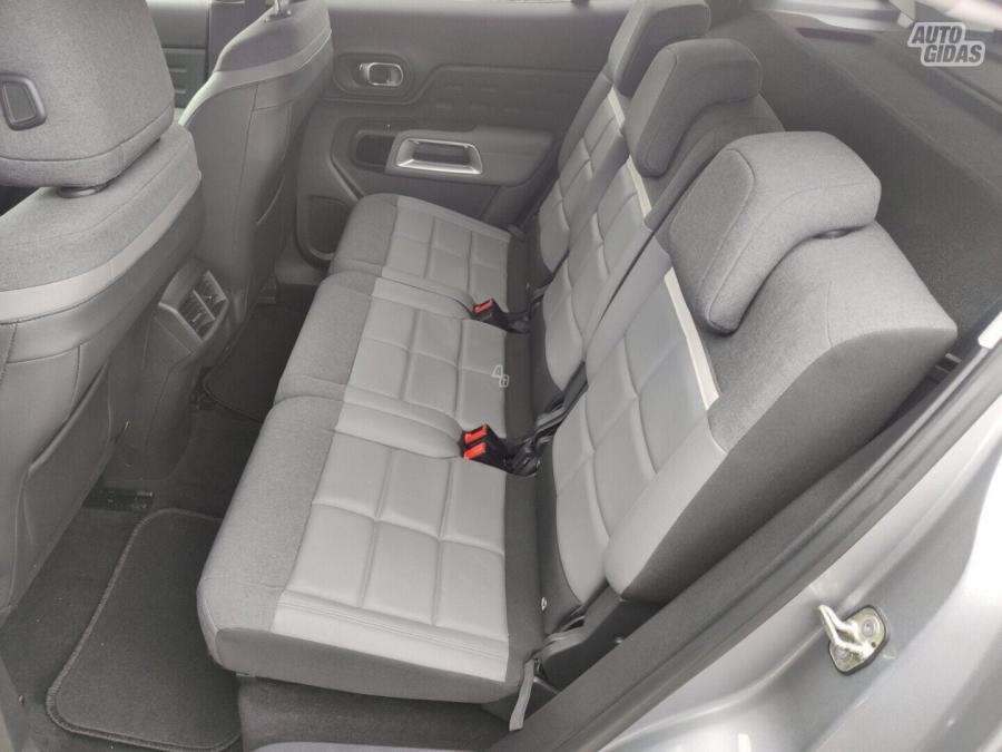 Pelēks Citroen C5 Aircross 2019 Šauļi, ar dzinēja tilpumu 1.50 L un nobraukumu 200 tūkst. km par 12600 €, foto 19 vietnē AUTOMOTO.COM.LV