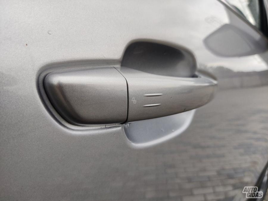 Pelēks Citroen C5 Aircross 2019 Šauļi, ar dzinēja tilpumu 1.50 L un nobraukumu 200 tūkst. km par 12600 €, foto 26 vietnē AUTOMOTO.COM.LV