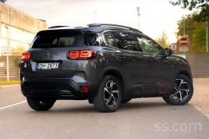 Серый Ситроен C5 Aircross 2019 в Елгава, объемом двигателя 2.00 л и пробегом 242 тыс. км за 13470 €, фото 6 на AUTOMOTO.COM.LV