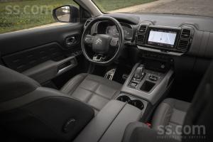 Серый Ситроен C5 Aircross 2019 в Елгава, объемом двигателя 2.00 л и пробегом 242 тыс. км за 13470 €, фото 9 на AUTOMOTO.COM.LV