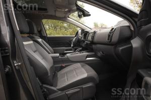Серый Ситроен C5 Aircross 2019 в Елгава, объемом двигателя 2.00 л и пробегом 242 тыс. км за 13470 €, фото 10 на AUTOMOTO.COM.LV