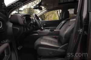 Серый Ситроен C5 Aircross 2019 в Елгава, объемом двигателя 2.00 л и пробегом 242 тыс. км за 13470 €, фото 15 на AUTOMOTO.COM.LV