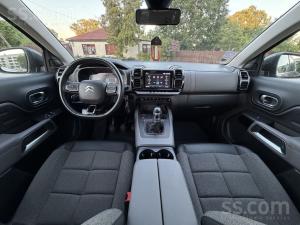 Серый Ситроен C5 Aircross 2019 в Вентспилс, объемом двигателя 1.20 л и пробегом 137 тыс. км за 10700 €, фото 23 на AUTOMOTO.COM.LV