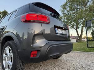 Pelēks Citroen C5 Aircross 2019 Ventspils, ar dzinēja tilpumu 1.20 L un nobraukumu 137 tūkst. km par 10700 €, foto 12 vietnē AUTOMOTO.COM.LV