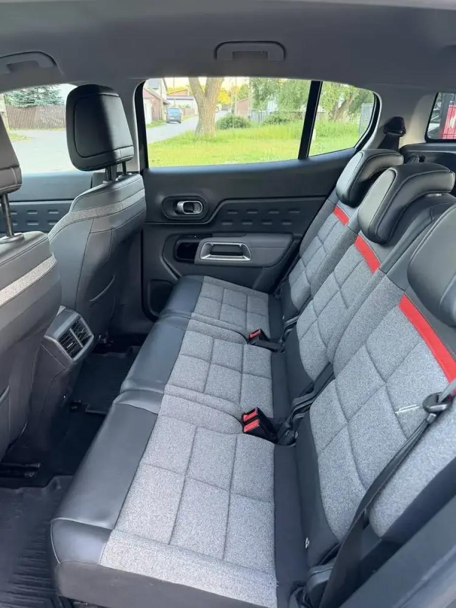 Pelēks Citroen C5 Aircross 2019 Ventspils, ar dzinēja tilpumu 1.20 L un nobraukumu 137 tūkst. km par 10700 €, foto 21 vietnē AUTOMOTO.COM.LV