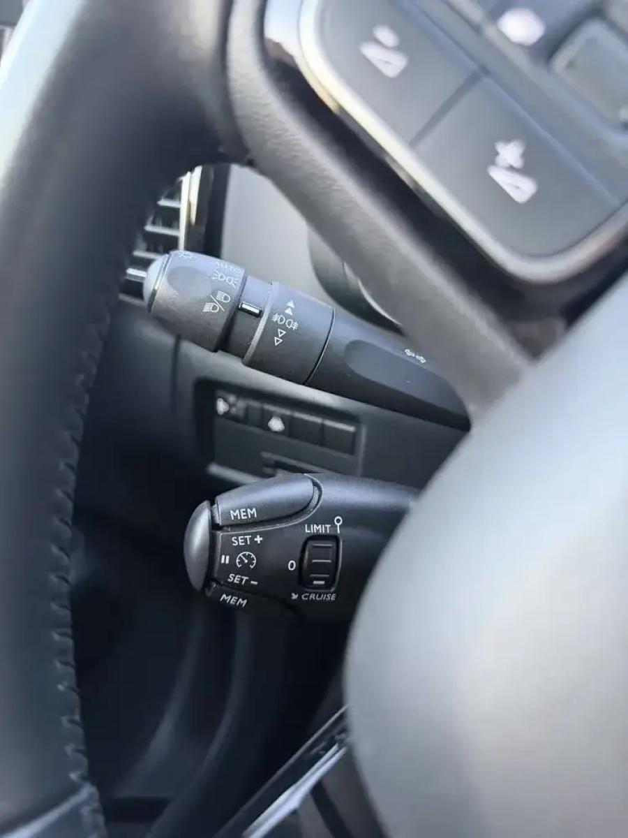 Pelēks Citroen C5 Aircross 2019 Ventspils, ar dzinēja tilpumu 1.20 L un nobraukumu 137 tūkst. km par 10700 €, foto 26 vietnē AUTOMOTO.COM.LV