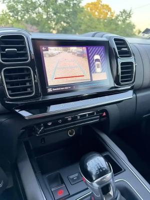 Pelēks Citroen C5 Aircross 2019 Ventspils, ar dzinēja tilpumu 1.20 L un nobraukumu 137 tūkst. km par 10700 €, foto 31 vietnē AUTOMOTO.COM.LV