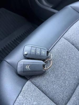 Pelēks Citroen C5 Aircross 2019 Ventspils, ar dzinēja tilpumu 1.20 L un nobraukumu 137 tūkst. km par 10700 €, foto 32 vietnē AUTOMOTO.COM.LV