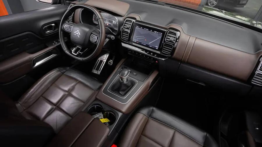 Серый Ситроен C5 Aircross 2019 в Елгава, объемом двигателя 1.20 л и пробегом 116 тыс. км за 11950 €, фото 13 на AUTOMOTO.COM.LV