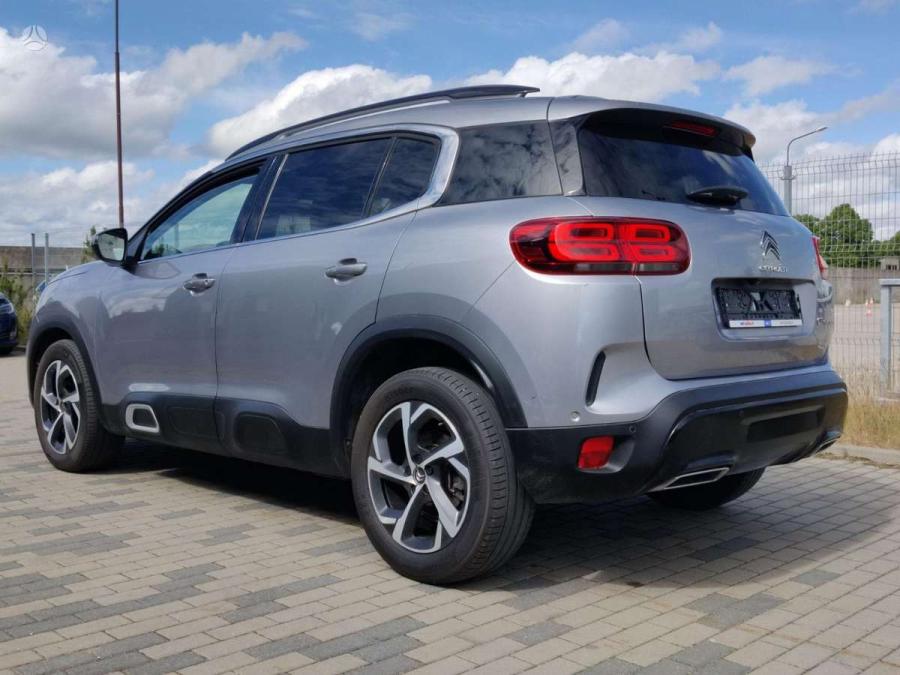 Pelēks Citroen C5 Aircross 2019 Šauļi, ar dzinēja tilpumu 1.50 L un nobraukumu 200 tūkst. km par 11950 €, foto 4 vietnē AUTOMOTO.COM.LV