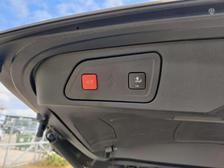 Pelēks Citroen C5 Aircross 2019 Šauļi, ar dzinēja tilpumu 1.50 L un nobraukumu 200 tūkst. km par 11950 €, foto 17 vietnē AUTOMOTO.COM.LV