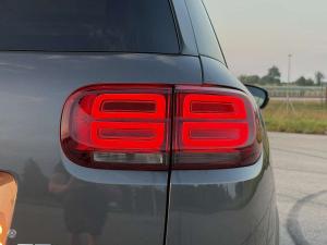 Pelēks Citroen C5 Aircross 2019 Raseiniai, ar dzinēja tilpumu 1.50 L un nobraukumu 203 tūkst. km par 10999 €, foto 36 vietnē AUTOMOTO.COM.LV