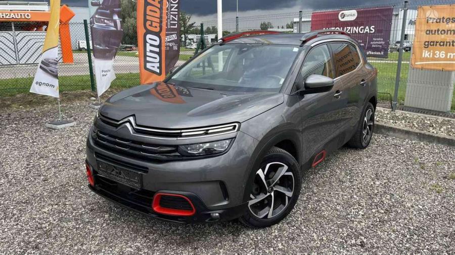 Grey Citroen C5 Aircross 2019 in Marijampole, with an engine capacity of 2.00 L and mileage of 256 thousand km for 14490 €, photo 1 on AUTOMOTO.COM.LV
