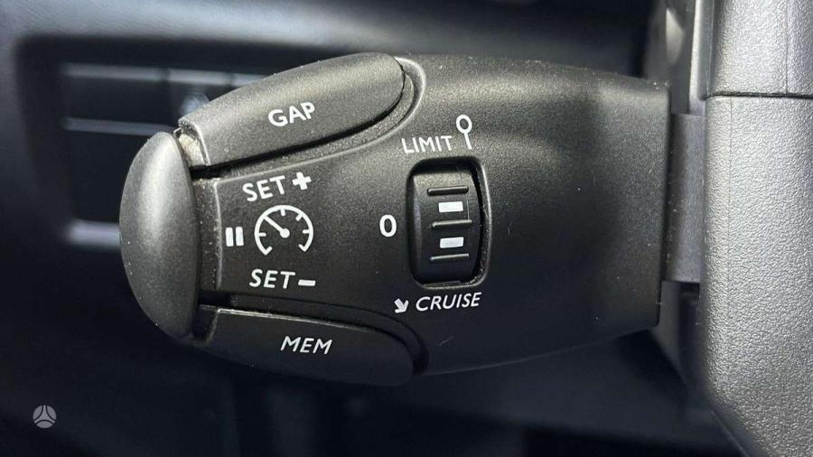 Grey Citroen C5 Aircross 2019 in Marijampole, with an engine capacity of 2.00 L and mileage of 256 thousand km for 14490 €, photo 23 on AUTOMOTO.COM.LV