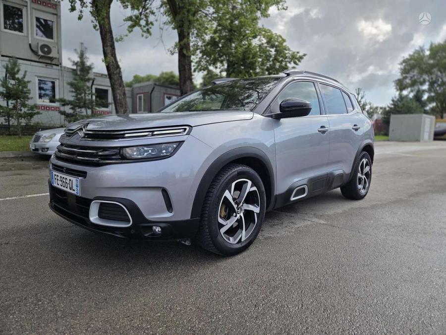 Серый Ситроен C5 Aircross 2019 в Клайпеда, объемом двигателя 1.60 л и пробегом 184 тыс. км за 13600 €, фото 1 на AUTOMOTO.COM.LV