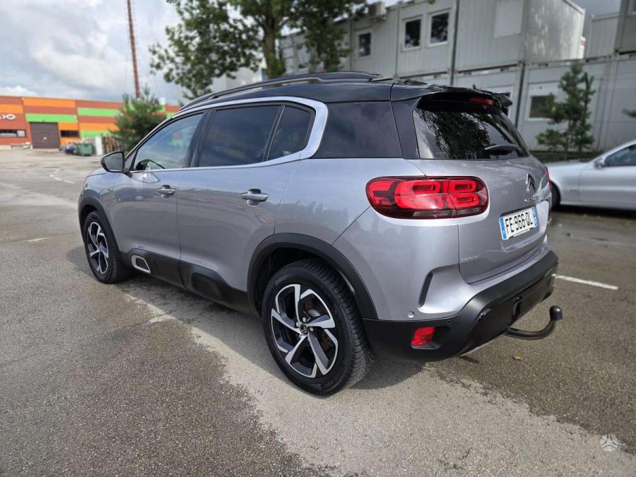 Серый Ситроен C5 Aircross 2019 в Клайпеда, объемом двигателя 1.60 л и пробегом 184 тыс. км за 13600 €, фото 9 на AUTOMOTO.COM.LV