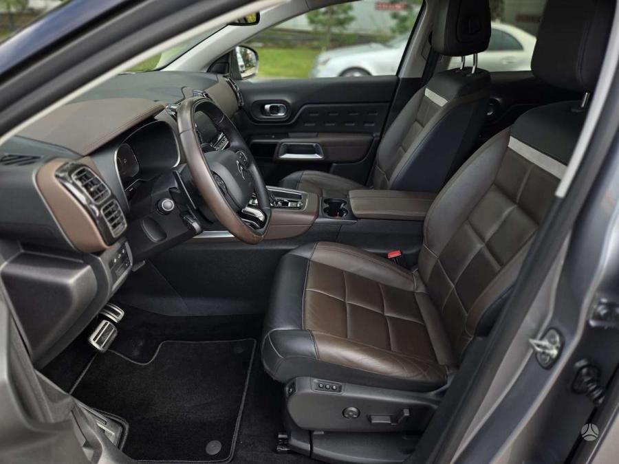 Серый Ситроен C5 Aircross 2019 в Клайпеда, объемом двигателя 1.60 л и пробегом 184 тыс. км за 13600 €, фото 10 на AUTOMOTO.COM.LV