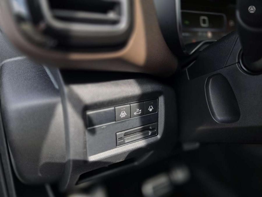 Серый Ситроен C5 Aircross 2019 в Клайпеда, объемом двигателя 1.60 л и пробегом 184 тыс. км за 13600 €, фото 18 на AUTOMOTO.COM.LV