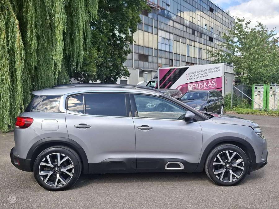 Серый Ситроен C5 Aircross 2019 в Вильнюс, объемом двигателя 1.48 л и пробегом 218 тыс. км за 10300 €, фото 8 на AUTOMOTO.COM.LV