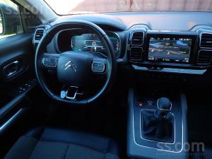 Grey Citroen C5 Aircross 2019 in Liepaja, with an engine capacity of 1.20 L and mileage of 103 thousand km for 9950 €, photo 9 on AUTOMOTO.COM.LV