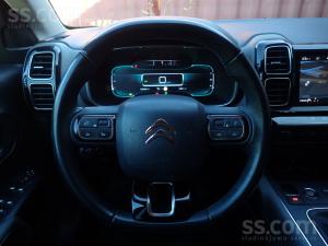 Grey Citroen C5 Aircross 2019 in Liepaja, with an engine capacity of 1.20 L and mileage of 103 thousand km for 9950 €, photo 10 on AUTOMOTO.COM.LV
