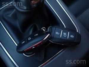 Grey Citroen C5 Aircross 2019 in Liepaja, with an engine capacity of 1.20 L and mileage of 103 thousand km for 9950 €, photo 17 on AUTOMOTO.COM.LV