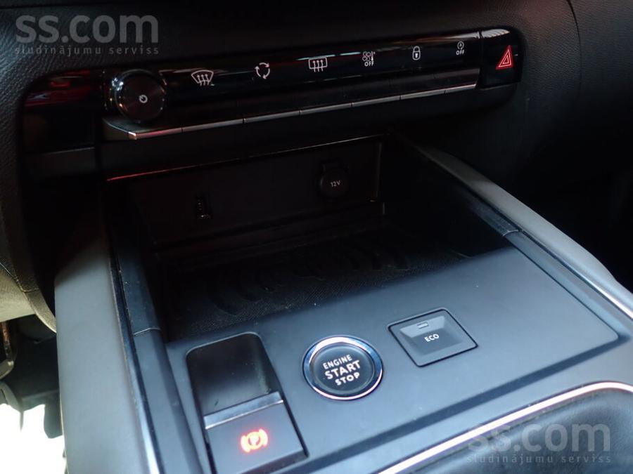 Grey Citroen C5 Aircross 2019 in Liepaja, with an engine capacity of 1.20 L and mileage of 103 thousand km for 9950 €, photo 18 on AUTOMOTO.COM.LV