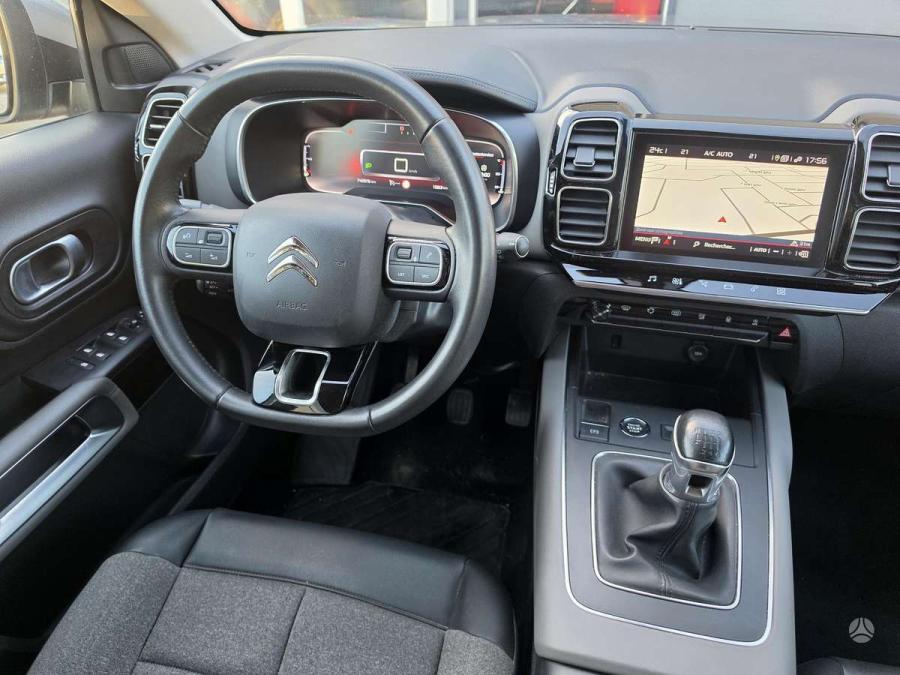 Pelēks Citroen C5 Aircross 2019 Tauragė, ar dzinēja tilpumu 1.20 L un nobraukumu 142 tūkst. km par 9200 €, foto 10 vietnē AUTOMOTO.COM.LV