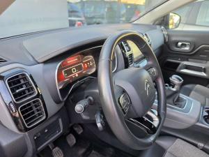Pelēks Citroen C5 Aircross 2019 Tauragė, ar dzinēja tilpumu 1.20 L un nobraukumu 142 tūkst. km par 9200 €, foto 15 vietnē AUTOMOTO.COM.LV