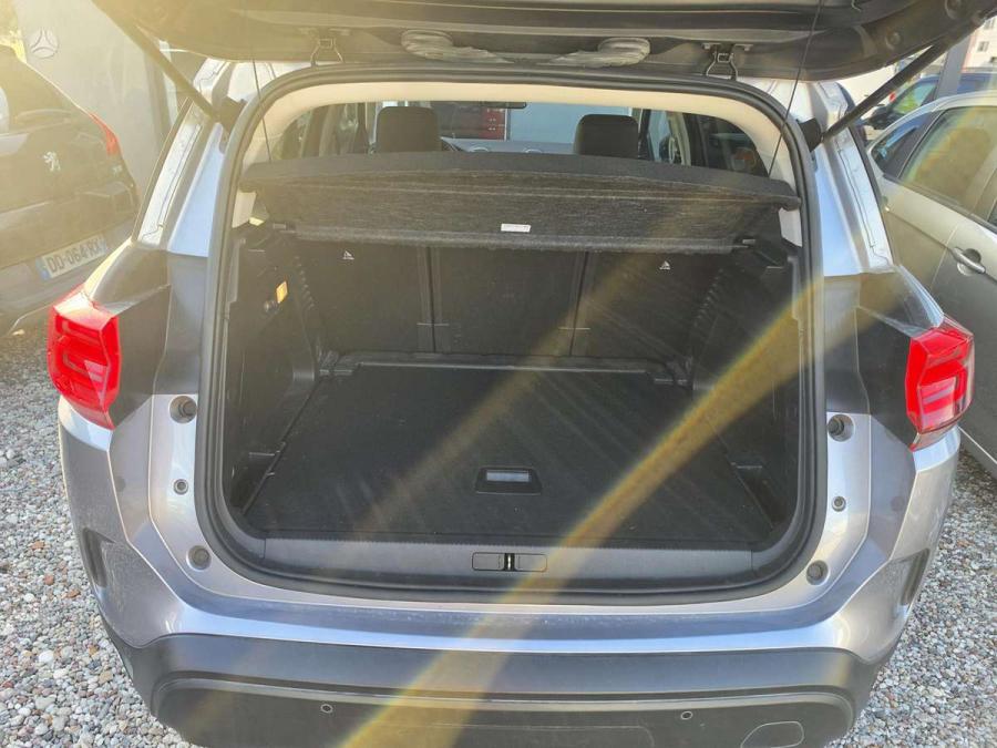 Pelēks Citroen C5 Aircross 2019 Tauragė, ar dzinēja tilpumu 1.20 L un nobraukumu 142 tūkst. km par 9200 €, foto 23 vietnē AUTOMOTO.COM.LV