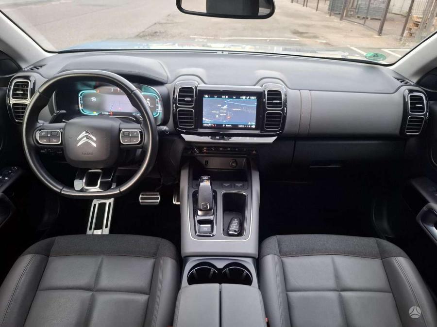 Серый Ситроен C5 Aircross 2019 в Вильнюс, объемом двигателя 1.50 л и пробегом 218 тыс. км за 10900 €, фото 4 на AUTOMOTO.COM.LV