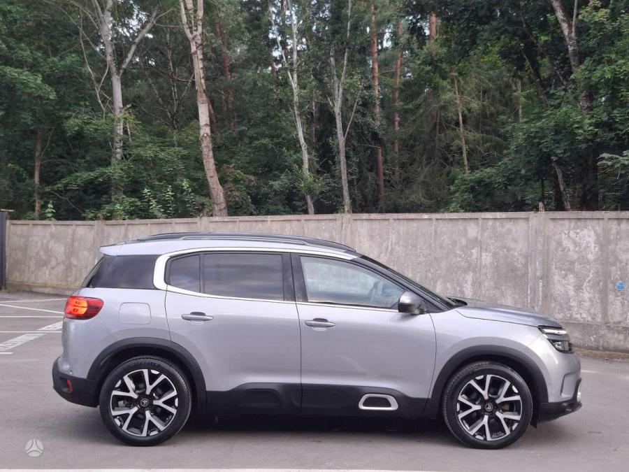 Серый Ситроен C5 Aircross 2019 в Вильнюс, объемом двигателя 1.50 л и пробегом 218 тыс. км за 10900 €, фото 8 на AUTOMOTO.COM.LV