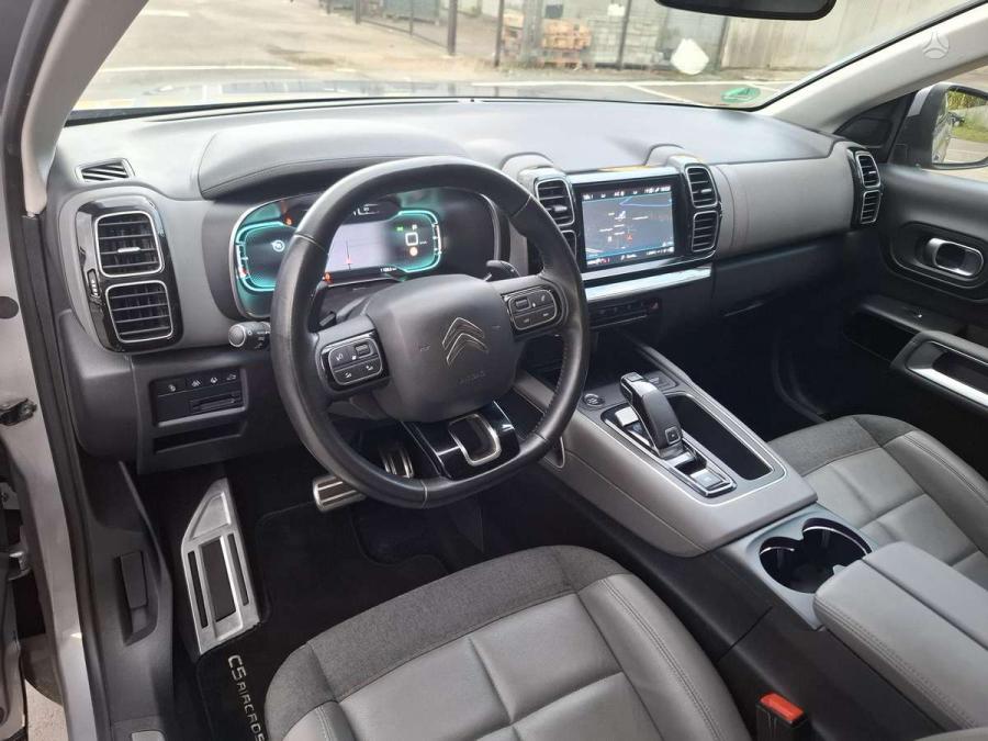 Серый Ситроен C5 Aircross 2019 в Вильнюс, объемом двигателя 1.50 л и пробегом 218 тыс. км за 10900 €, фото 11 на AUTOMOTO.COM.LV
