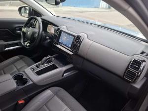 Серый Ситроен C5 Aircross 2019 в Вильнюс, объемом двигателя 1.50 л и пробегом 218 тыс. км за 10900 €, фото 12 на AUTOMOTO.COM.LV