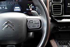Серый Ситроен C5 Aircross 2019 в Тукумс, объемом двигателя 1.50 л и пробегом 312 тыс. км за 13490 €, фото 26 на AUTOMOTO.COM.LV
