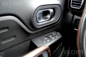 Серый Ситроен C5 Aircross 2019 в Тукумс, объемом двигателя 1.50 л и пробегом 312 тыс. км за 13490 €, фото 28 на AUTOMOTO.COM.LV
